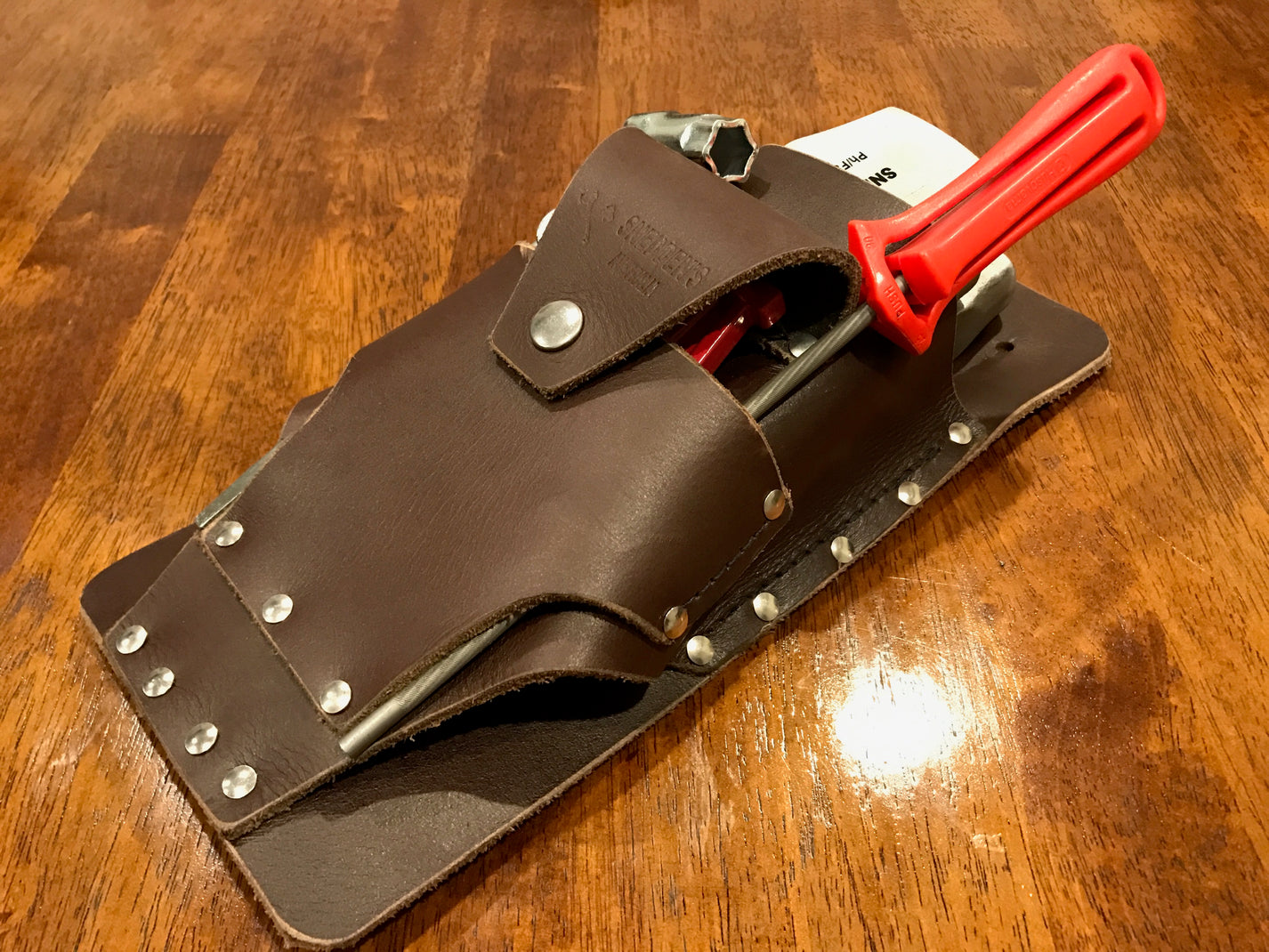 Wedge pouch - Brown- holds 3 alloy wedges , stump vice , spanner and f ...